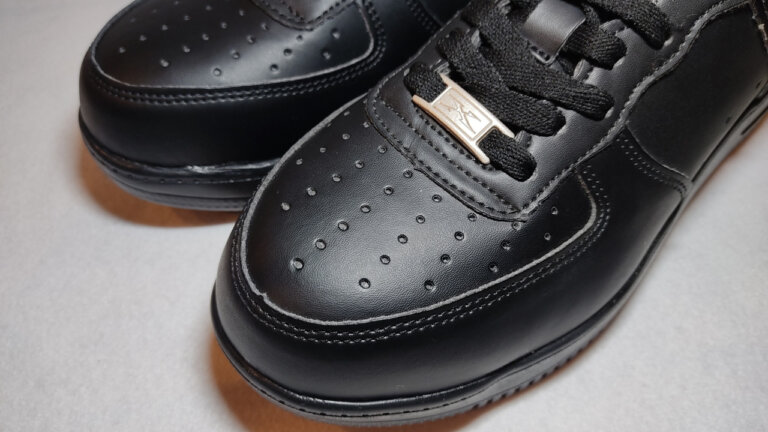 ナイキAF1にそっくりなXEBECの安全靴85141をレビュー | ちりへら