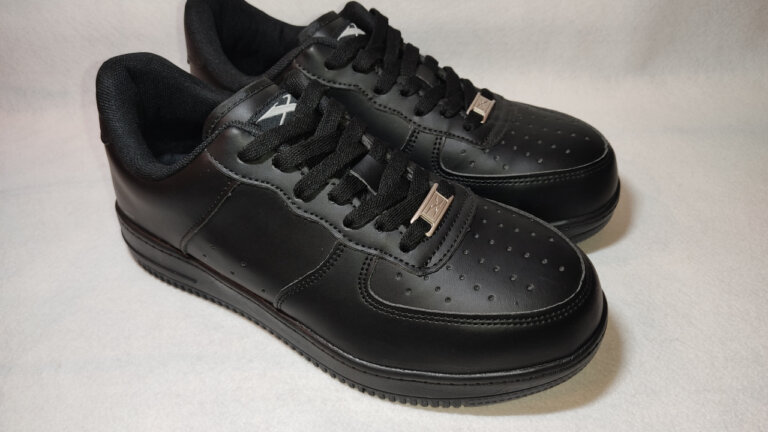 ナイキAF1にそっくりなXEBECの安全靴85141をレビュー | ちりへら